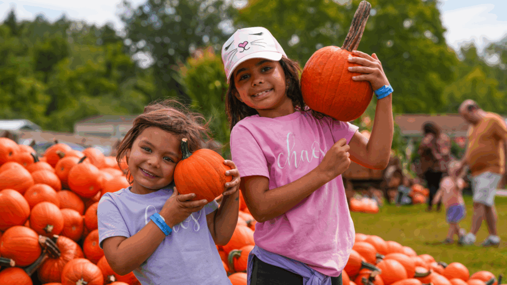 Fall Field Trips - Blooms & Berries Farm Market and Garden Center